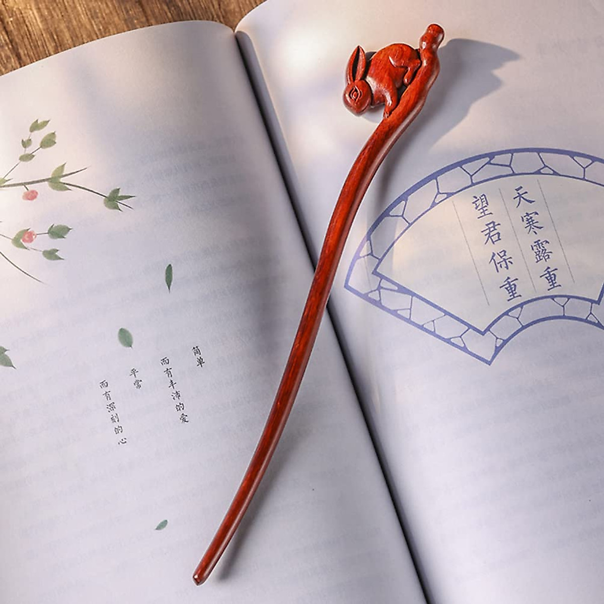 Vintage Hair Stick Rabbit Shaped Hair Chopstick Wood Antique Hair Clip Hanfu Hairpins Retro Head Accessory for Hair Styling Tool Chinese New Year