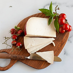 Great Goat Cheeses of the World (30 ounce)
