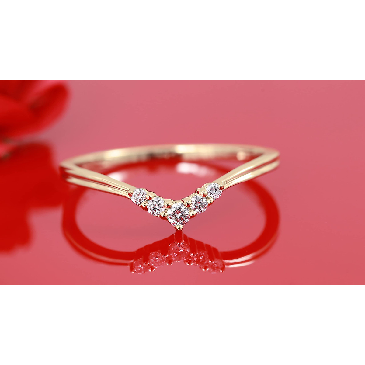 Dazzlingrock Collection 0.13 Carat (ctw) Round White Diamond Five Stone V Shaped Chevron Wedding Stackable Band | 10K Yellow Gold, Size 7.5