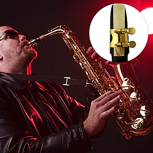 31 Pieces Alto Saxophone Mouthpiece Kit Includes Saxophone Mouthpiece with Metal Ligature,Saxophone 2.5 Reeds Cushions and Plastic Cap