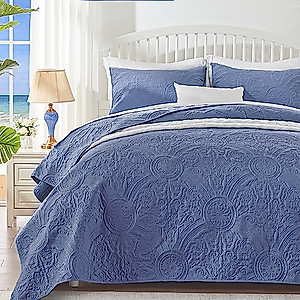 GRT Quilt Set King Size - Navy Lightweight Summer Quilt Bedding Set, Ultra-Soft Summer Microfiber Bedspread, Wrinkle Modern Style Coverlet for All Season - 3 Piece (1 Quilt, 2 Pillow Shams)