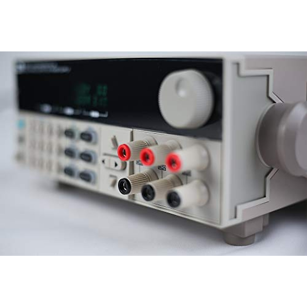 ITECH Triple Output Programmable DC Power Supply 30V/3Ax2, 5V/3Ax1 IT6322A