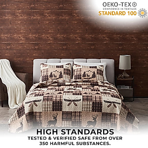 Great Bay Home Lodge Bedspread King Size Quilt with 2 Shams. Cabin 3-Piece Reversible All Season Quilt Set. Rustic Quilt Coverlet Bed Set. Redwood Collection.