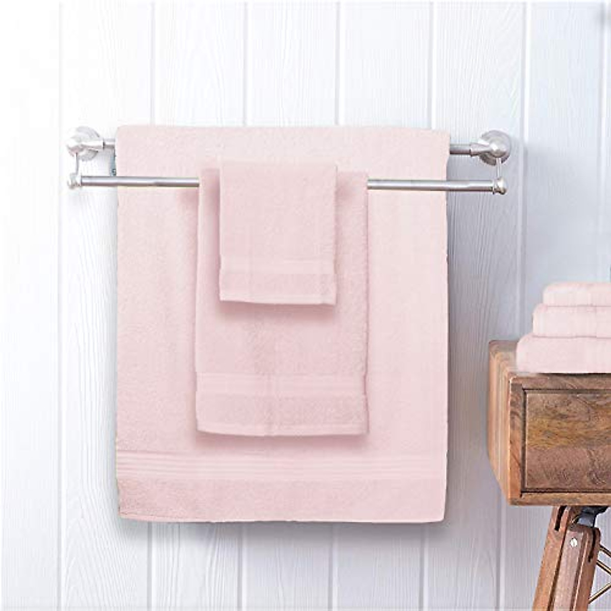 GLAMBURG Ultra Soft 8-Piece Towel Set - 100% Pure Ringspun Cotton, Contains 2 Oversized Bath Towels 27x54, 2 Hand Towels 16x28, 4 Wash Cloths 13x13 - Ideal for Everyday use, Hotel & Spa - Pink