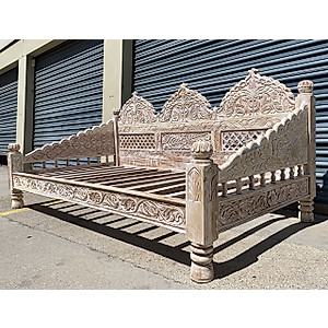 Worldcraft Industries Wooden Carved Jhula Arch Day Bed, Cream Percentage Finish. Hand Crafted from Solid Indian Mahogany Wood (Day Bed Sofa: 44Dx83Wx40H)