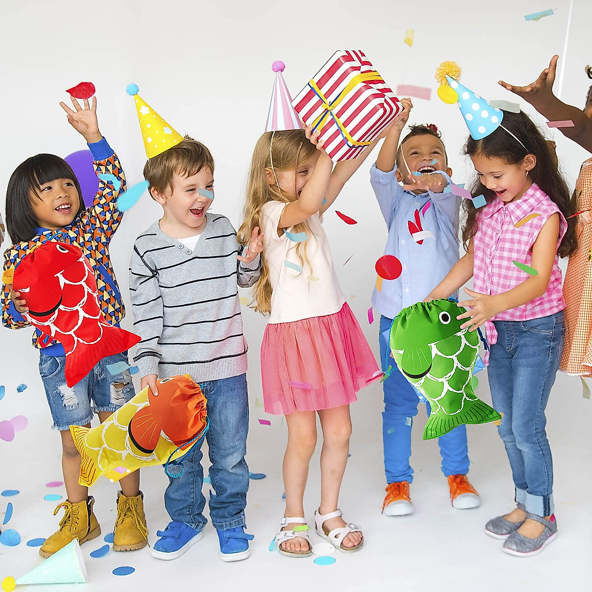 Weewooday Little Fisherman Drawstring Backpack Bag Fishing Party Favor Boys Girl Party Supplies Camping Favor Goody Treat Bag (16 Pieces)