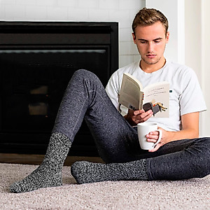 Hot Feet Men's 2 Pairs Heavy Thermal Socks