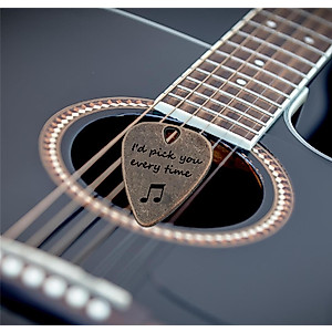 JUPPE Bronze Guitar Picks & Bass Picks, I'd Pick You Every Time Guitar Pick With Leather Case Birthday Music Gifts For Him Her or Couples (I'd Pick You Every Time)