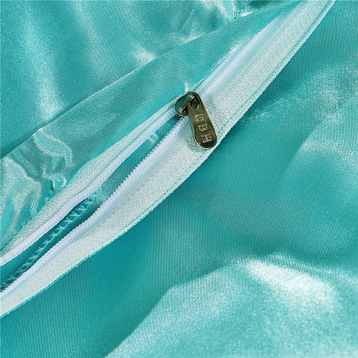 Vagasi Blue Duvet Cover Set Queen Size 3 Pieces - Comforter Cover Super Soft with 2 Pillow Shams - Satin Bedding Set Breathable & Smooth with Zipper Closure