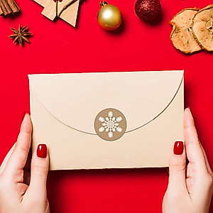 Ruisita 600 Pieces Kraft Snowflake Stickers Christmas Self Adhesive Labels Stickers Winter Favor Seals