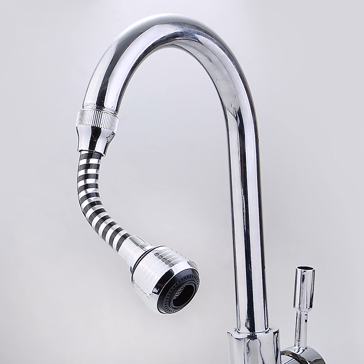 360 Degree Flexible Faucet Nozzle Sink Faucet Spray Water Out Small Faucet