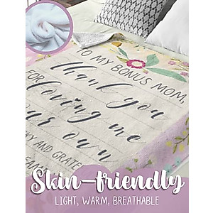 InnoBeta Bonus Mom Gifts, Bonus Mom Blanket, Stepmom Gifts, Mother's Day Birthday Gift for Stepmother, Bonus Mom, Stepmom, Thank You for Loving Me As Your Own, Soft Throw Blanket 50"x65"