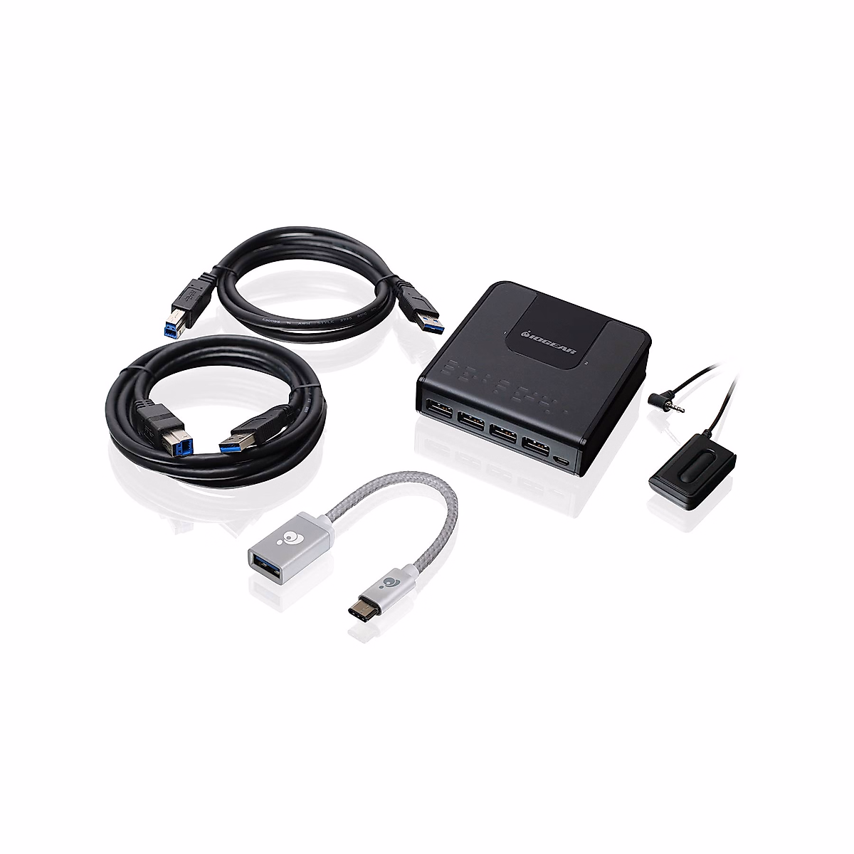 IOGEAR 4x2 USB 3.0 Peripheral Sharing Switch with USB-C Adapter, GUS432CA1KIT
