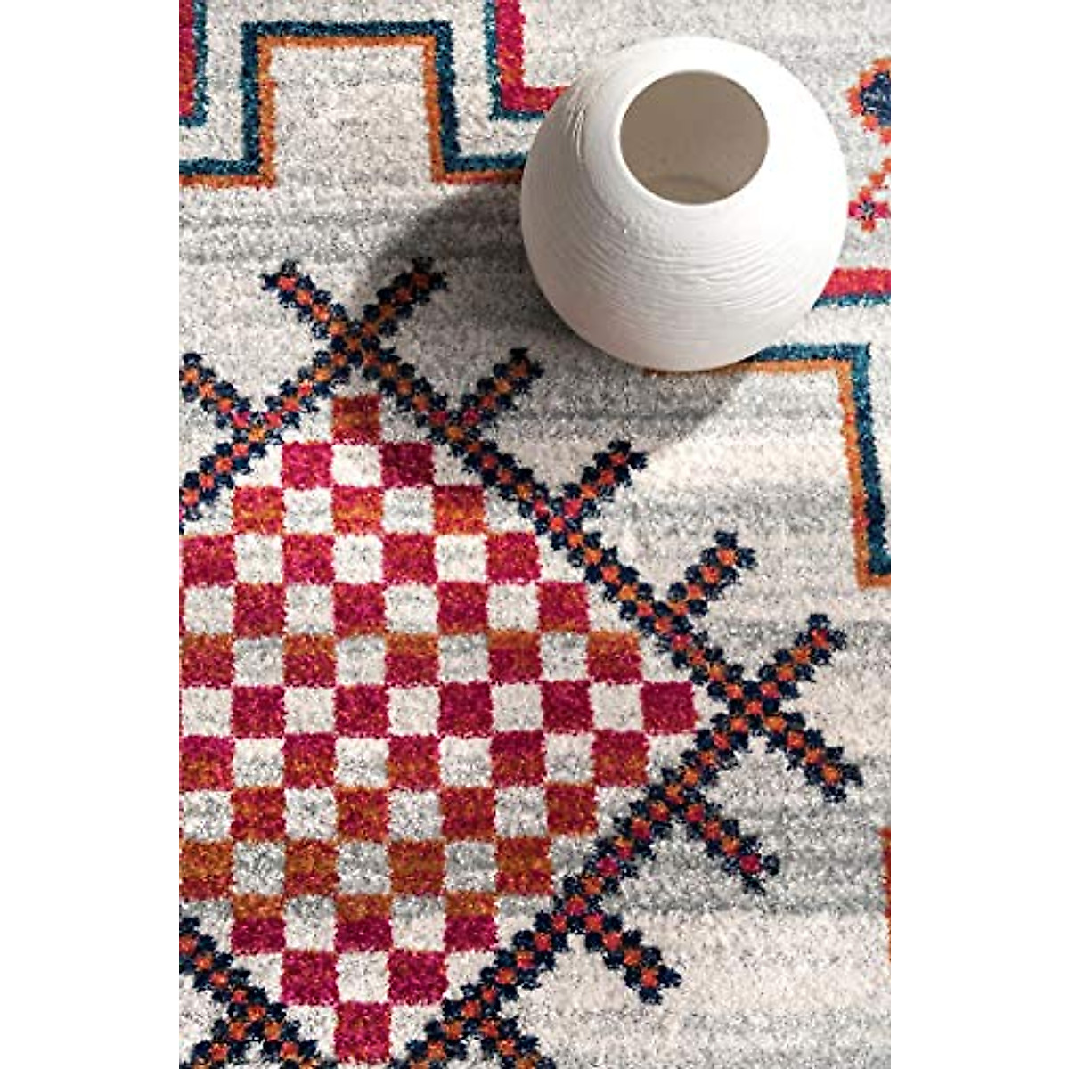 nuLOOM Richelle Tribal Medallion Area Rug, 1 Count(Pack of 1), Silver