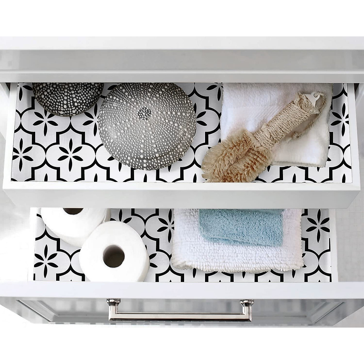 GloryTik Black Contact Paper Trellis Wallpaper White and Black Geometry Pattern Peel and Stick Wallpaper Self-Adhesive Removable Wallpaper White Modern for Cabinet Drawer Lining Wall Decor 17.7"X118"