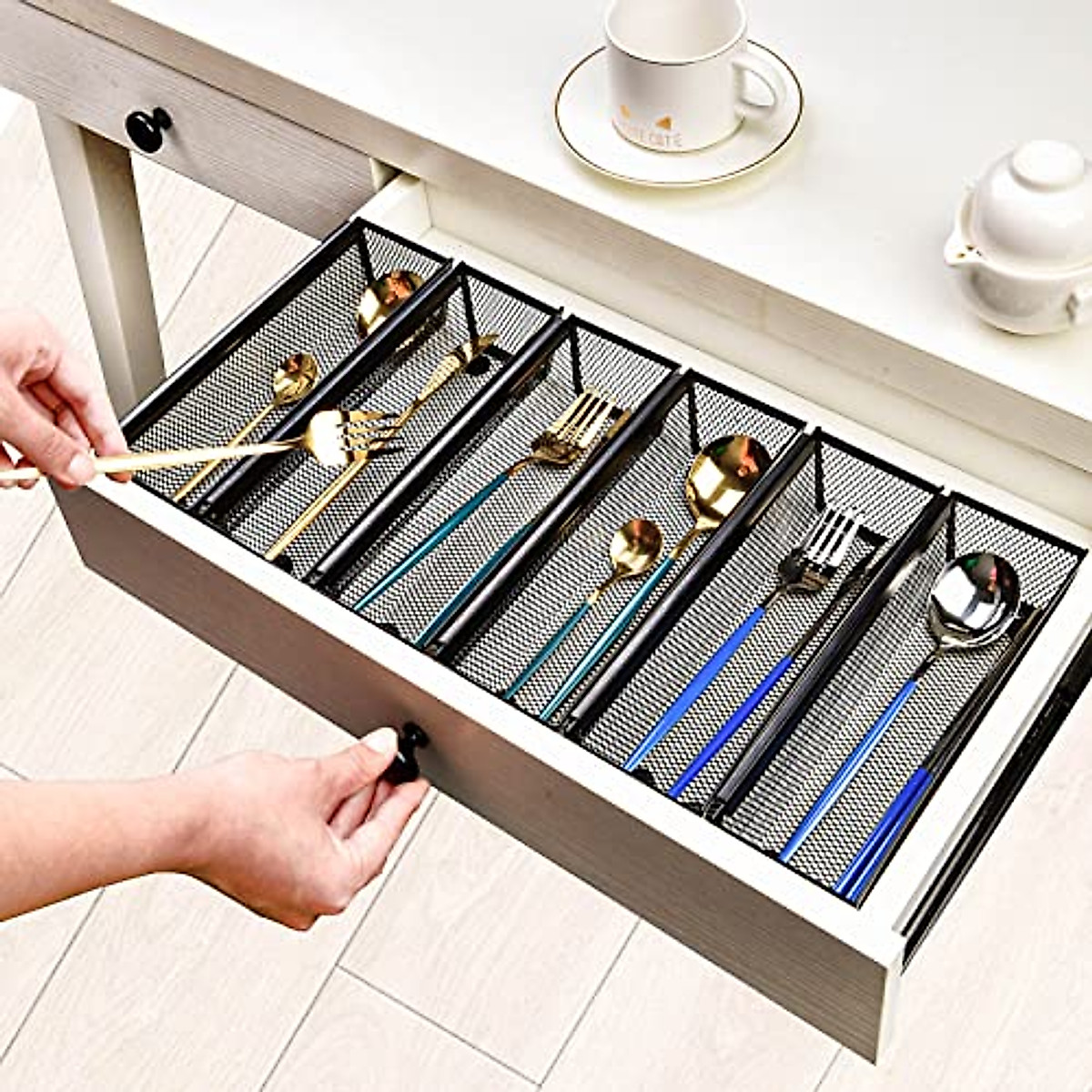 9 x 3 x 2 Inch Silverware Drawer Organizer, 6 Pcs Metal Mesh Drawer Organizer for Kitchen, Black Utensil Organizer, Silverware Tray with Interlocking Arm for Flatware Knives Forks and Spoons