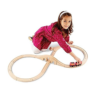 Melissa & Doug Classic Wooden Figure Eight Train Set (22 pcs)