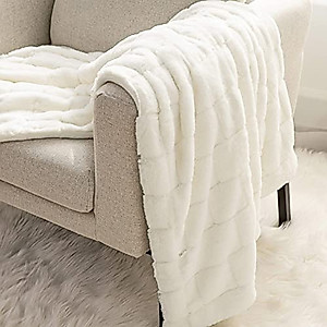 Kingole Faux Rabbit Fur Luxury Throw Blanket, Cozy Couch Sofa Bed Super Soft and Warm Plush Microfiber 350GSM, 50 x 60 Inch, Cream White