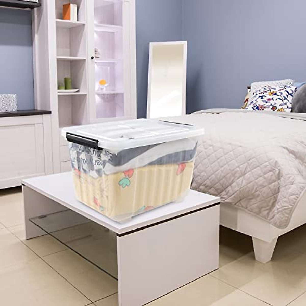 Yarebest 4-Pack Latch Storage Box, 30 Liter Clear Large Plastic Box Tote Bins with Wheels