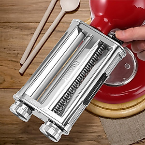 FavorKit Pasta Maker Attachment for KitchenAid Mixers,3 in 1 Set Included Pasta Sheet Roller, Spaghetti Cutter, Fettuccine Cutter Accessories and Cleaning Brush