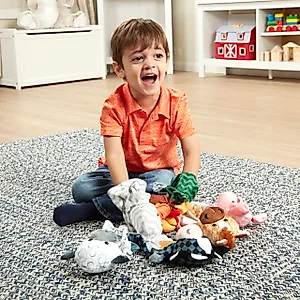 Melissa & Doug Barn Buddies Hand Puppets, Set of 6 (Cow, Sheep, Horse, Duck, Chicken, Pig) , Multicolor