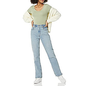 Amazon Essentials Women's Slim-Fit Short-Sleeve V-Neck T-Shirt, Pack of 2, Black/Sage Green, Medium