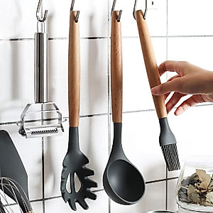 Kitchen Utensils Set, 33 pcs Non-Stick Silicone Cooking Utensils Set, Heat-Resistant Silicone, Wooden Utensils for Cooking, Kitchen Gadgets Spatula Set, Apartment Essentials Kitchen Set (Charcoal)