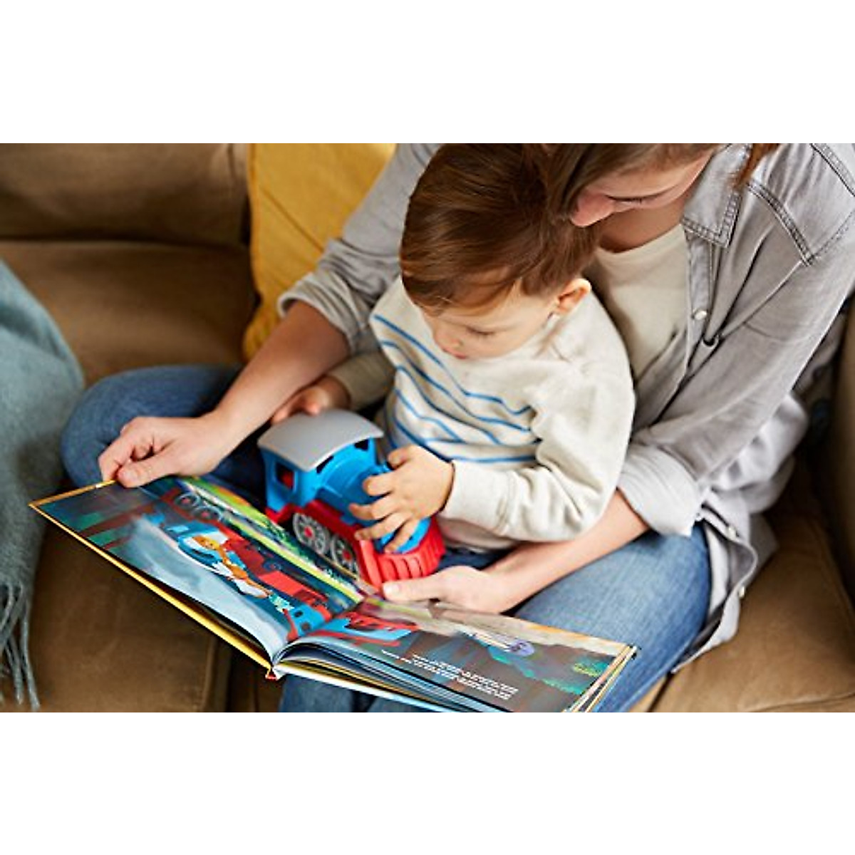 Green Toys Train & Storybook Set - Pretend Play, Motor Skills, Reading, Kids Toy Vehicle Gift Set. No BPA, phthalates, PVC. Dishwasher Safe, Recycled Materials, Made in USA.