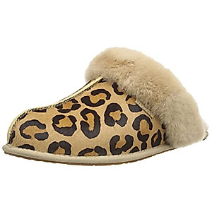 UGG Scuffette II Water-Resistant Slipper Natural 1 5 B (M)