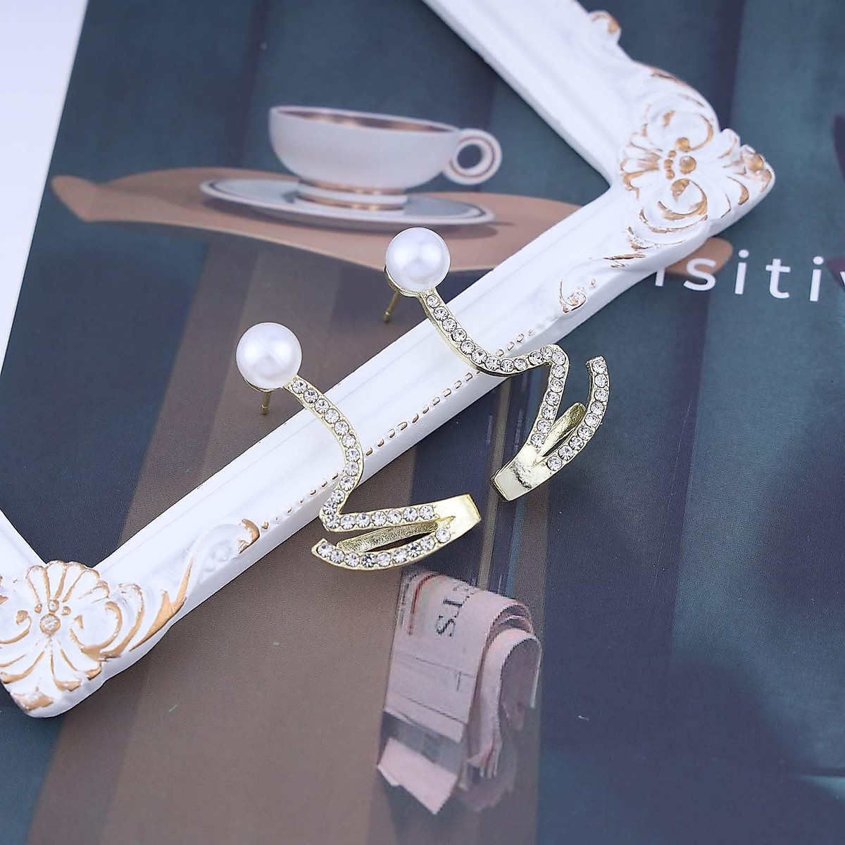 Sttiafay Vintage Crystal Pearl Ear Cuff Earrings Rhinestone Cuff Wrap Earring Cz Ear Climber Earrings Gold Pearl Stud Earrings Jewelry for Women and Girls