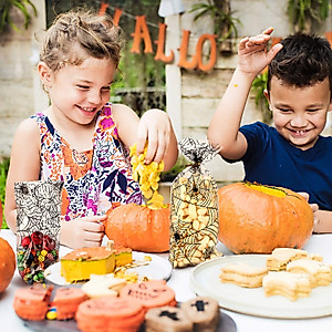 Boao 150 Pcs Halloween Cellophane Treat Bags Clear Plastic Candy Bags with 150 Twist Ties 11 Inch Pumpkin Spider Web Halloween Goodie Bags for for Snacks Cookies Gift Kids Halloween Party Favor