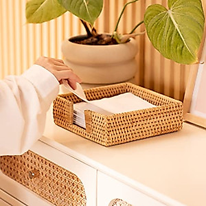 Rattan Napkin Holder Square, 7.5" x 7.5" x 2.5", Wicker Napkin Tray, Woven Guest Towel Holder for Restaurant/Kitchen/Bathroom