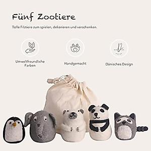 Én Gry & Sif Wool Felt Zoo Animals Hanging Decorations Felt Ornaments for Christmas Tree or Decor Felt Animal Figures for Play Set of 5 Handmade Penguin Panda Polar Bear Raccoon Elephant