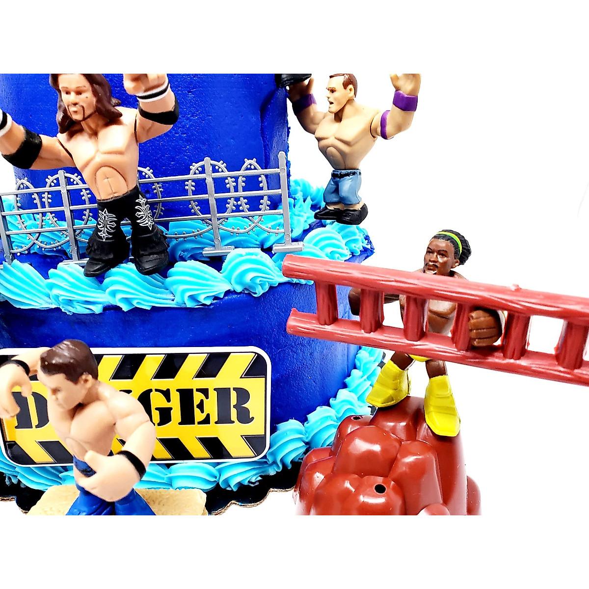 Wrestler Rumblers Wrestling Action Cake Topper With Random Wrestler Figures And Accessories (Unique Design)