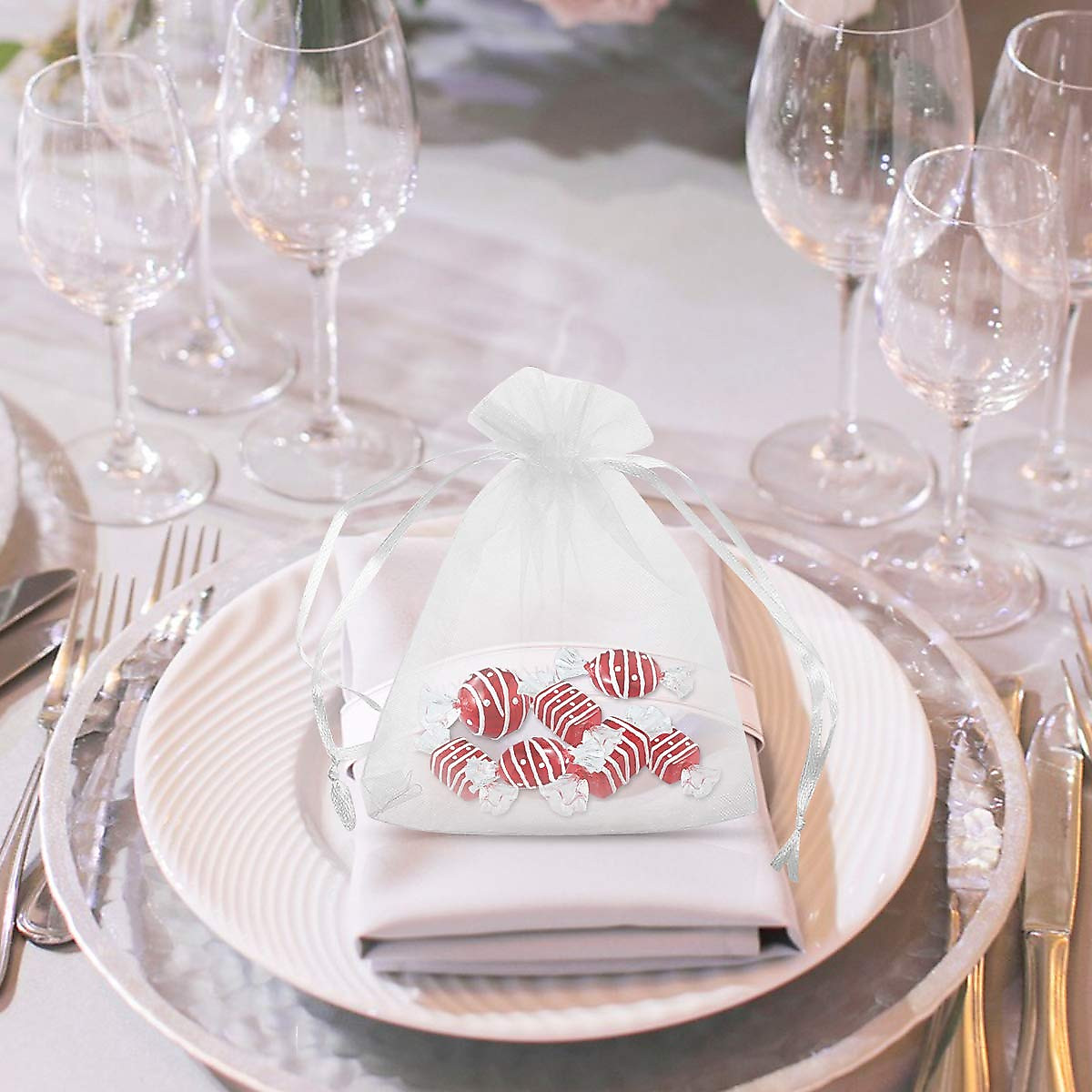 MagicFour White Organza Bags, 50 Pack 4x5 inches Drawstring Gift Bags, Mesh Valentines Christmas Party Bag Wedding Bags, Sachet Bags Sheer Organza Pouches,Favor Jewelry Bags