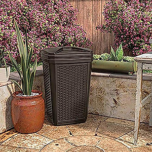 Suncast 30 Gallon Resin Wicker Decorative Outdoor Trash Hideaway, Java (2 Pack)