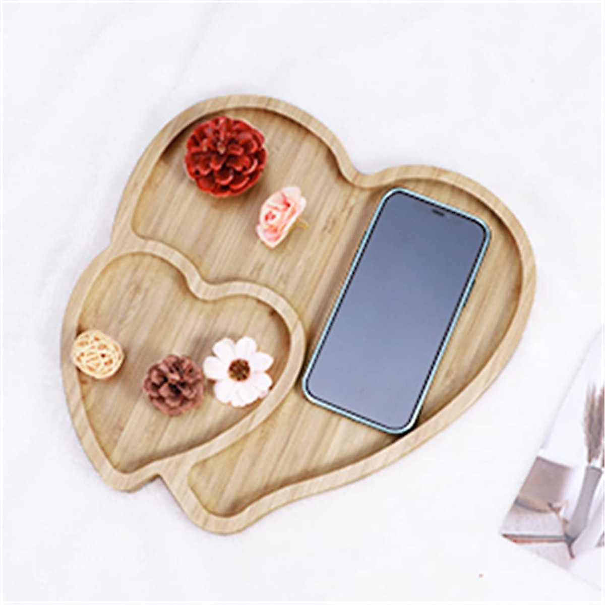 BWWNBY Wooden Serving Tray Heart Shaped Cheese Board Salad Plate Dinner Plate Cake Plate Decorative Serving Platter Plate for Snack Candy Food Fruit Valentines Day Decor (size:10.63x10.63x0.63inch)