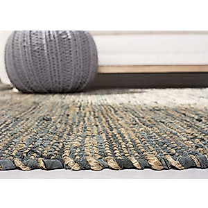 SAFAVIEH Vintage Leather Collection Accent Rug - 4' x 6', Grey, Handmade Boho Fringe Leather & Jute, Ideal for High Traffic Areas in Entryway, Living Room, Bedroom (VTL203F)