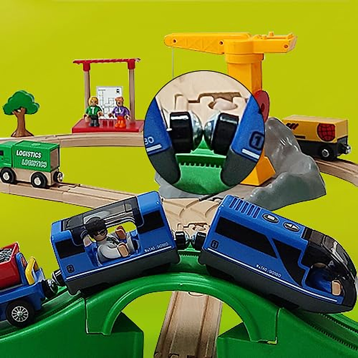 DSHMIXIA Battery Operated Train for Wooden Train Track Set Toys for Toddlers 3 4 5 Year Old Boys Kids Magnetic Couplings City Vehicle with Figures(without Battery)