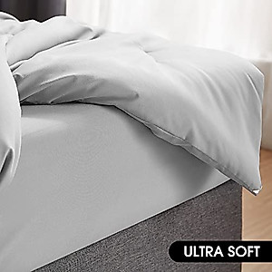 QSTEHEML Queen Comforter Set 7 Pieces, Solid Color Light Grey Queen Bedding Sets, Soft Queen Bed in a Bag with Comforter, Flat Sheet, Fitted Sheet, Pillow Shams and Pillowcases for All Season
