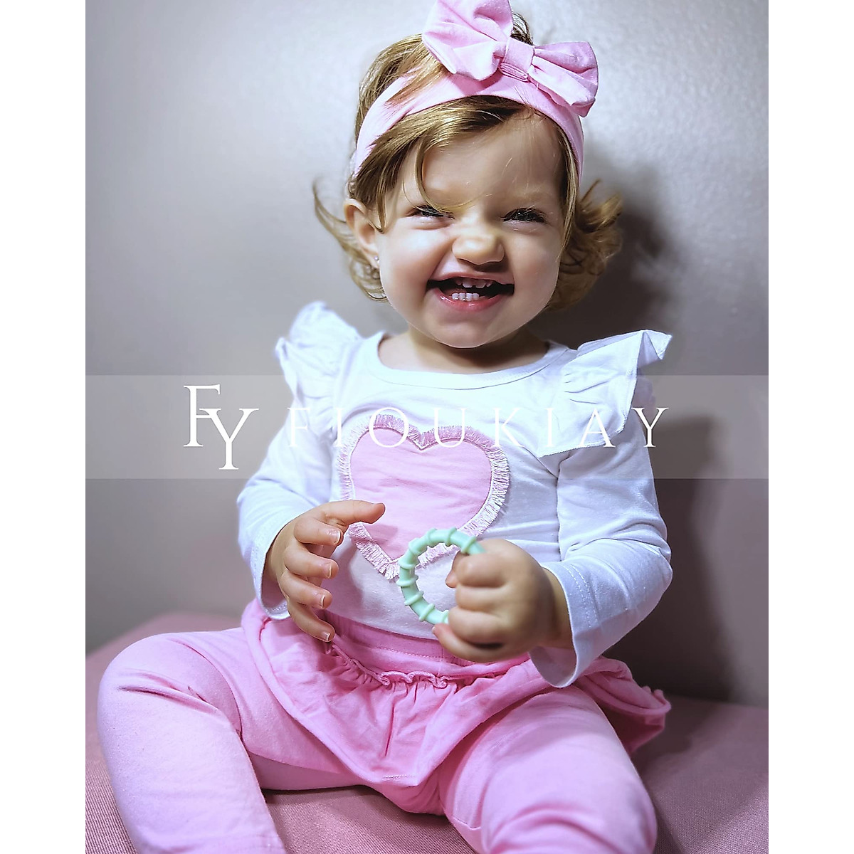 fioukiay 0-3 Months Baby Girls Valentine's Day Heart Love Bodysuit Clothes Infant Valentine's Day Outfits (Pink, 0-3 Months)