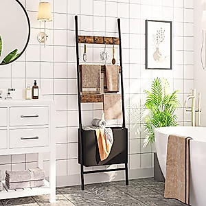 HOOBRO Blanket Ladder with Basket, 17.3”L x 63.4”H, Towel Rack with Hooks, Blanket Holder Rack, Decorative Ladder Shelf, Drying and Display Rack for Bathroom, Living Room, Rustic Brown BF31CJ01