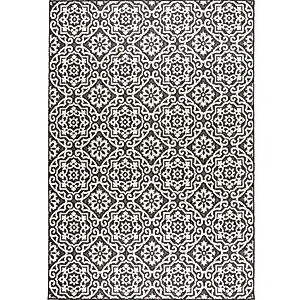 Nicole Miller New York Patio Country Danica Transitional Geometric Indoor/Outdoor Area Rug, Black/Grey, 1'9"x2'11"