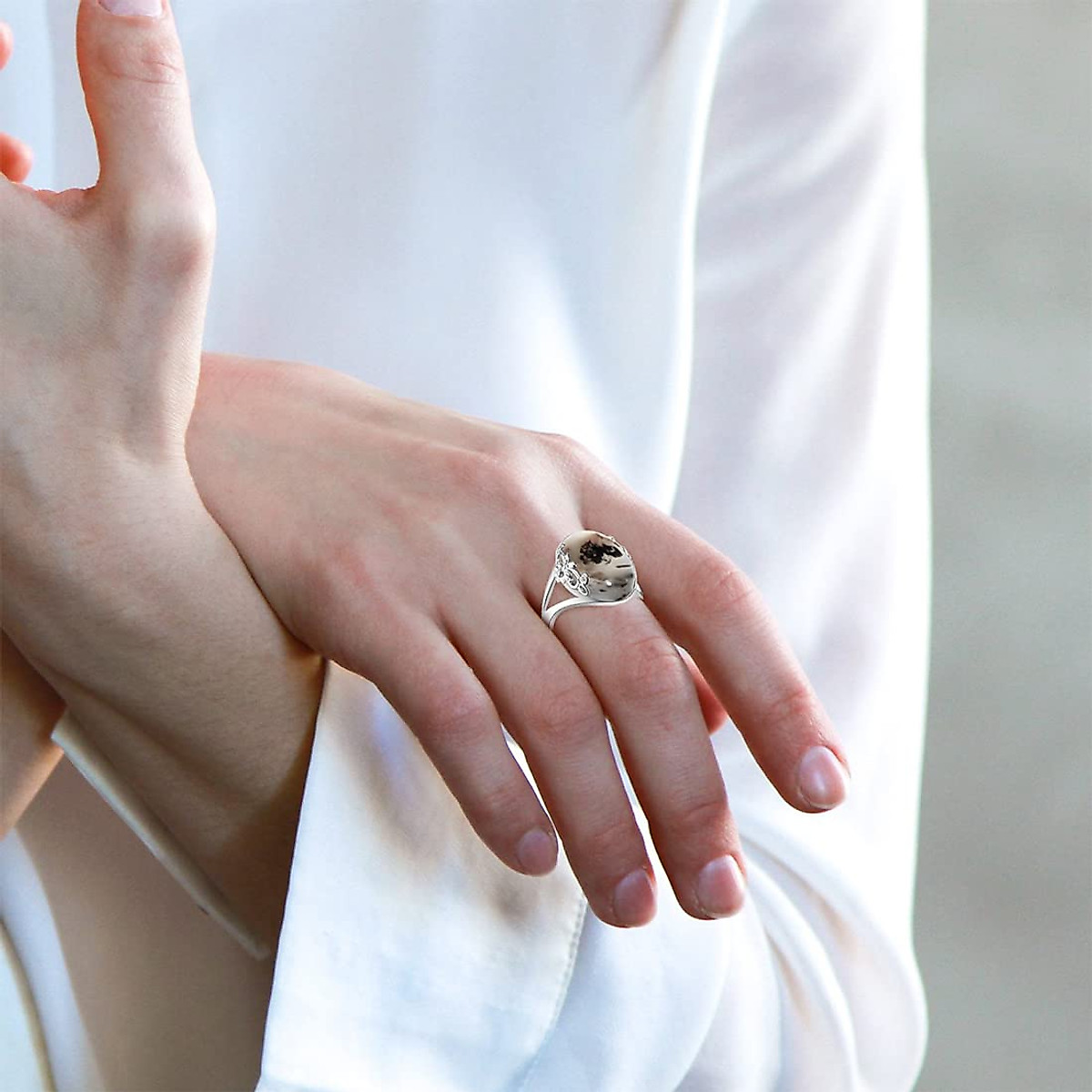 DALEGEM Genuine Rare Yemeni Agate Ring for Women,White Moss Agate Gemstone Ring,S925 Sterling Silver Edged with Flower Vine Genuine Quartz Crystal Gemstone Turkish Ring Jewelry (Stone_A, 7)