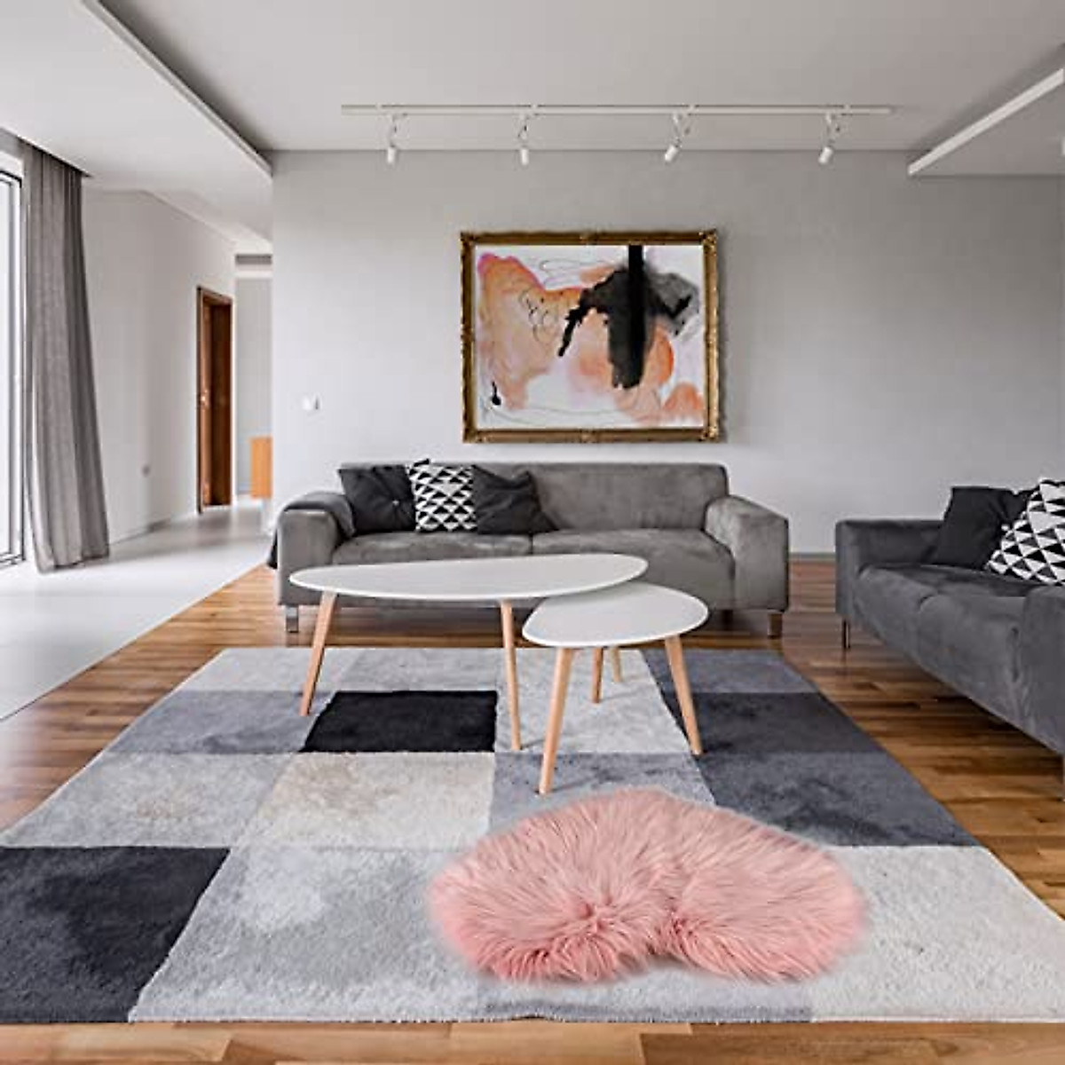 Nuxn 40 x 50cm Heart Shape Faux Sheepskin Rug Soft Long Plush Fluffy Shaggy Carpet Area Mats Rugs Bedroom Sofa Decorative Floor Carpet