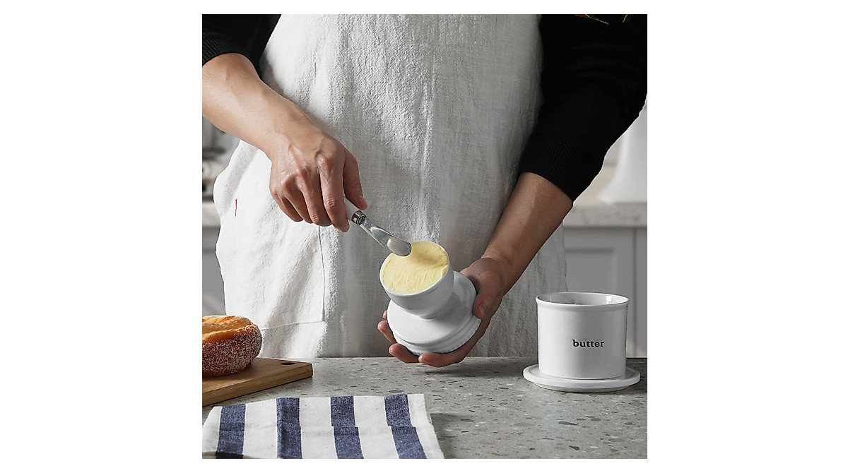 GDCZ French Butter Keeper Crock with Water Line for Fresh Butter
