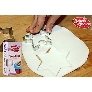 White Fondant Icing - 4 oz. - Ready to Use Cake Decorating Frosting - Easy To Roll, Moldable, Kosher, Dairy Free, and Nut Free - White Fondant For Cakes Cupcakes and Cookies - By Baker’s Choice