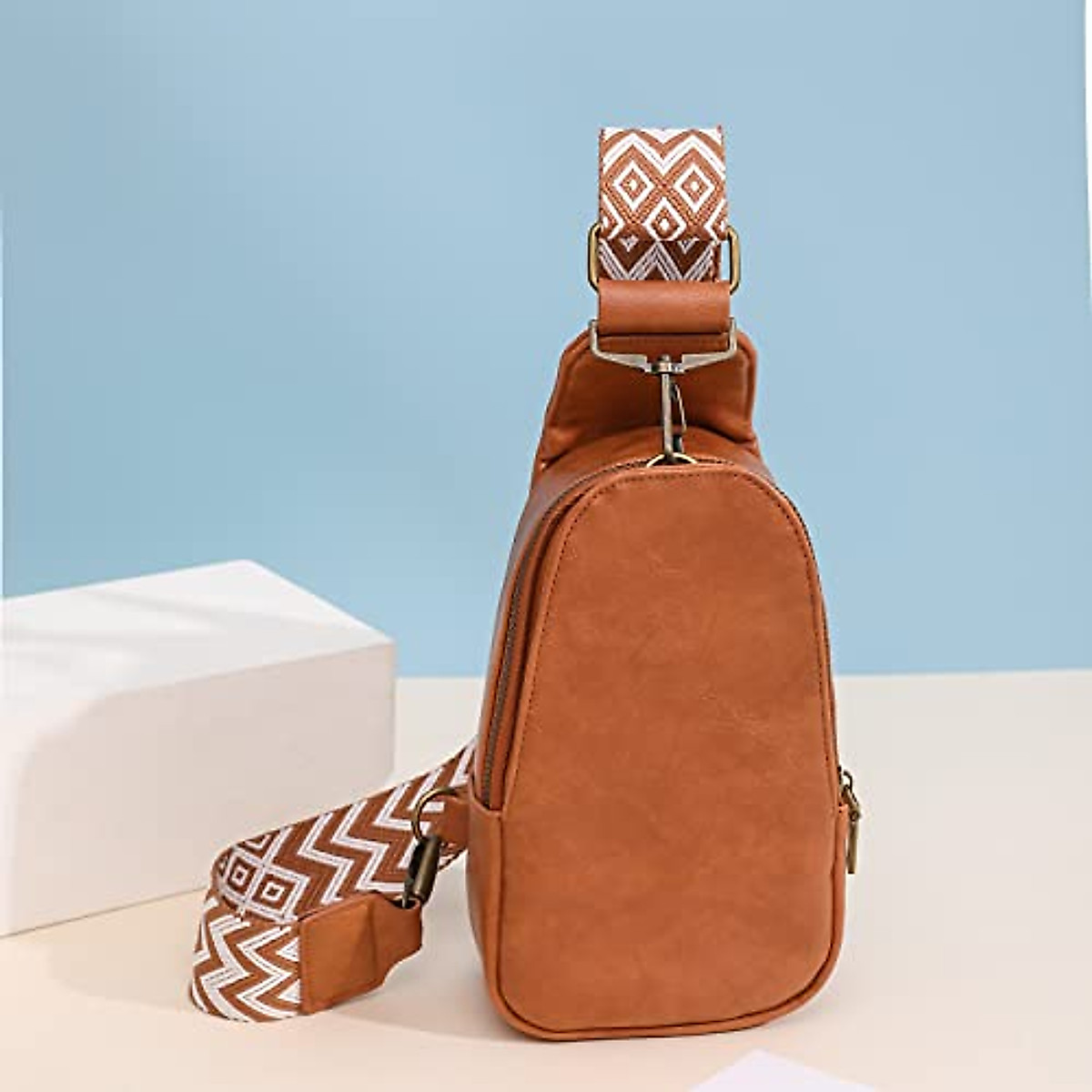 Mzjeaziany Sling Bag for Women Chest Bag Small Crossbody Bag PU Leather Satchel Daypack Shoulder Backpack for Traveling Hiking