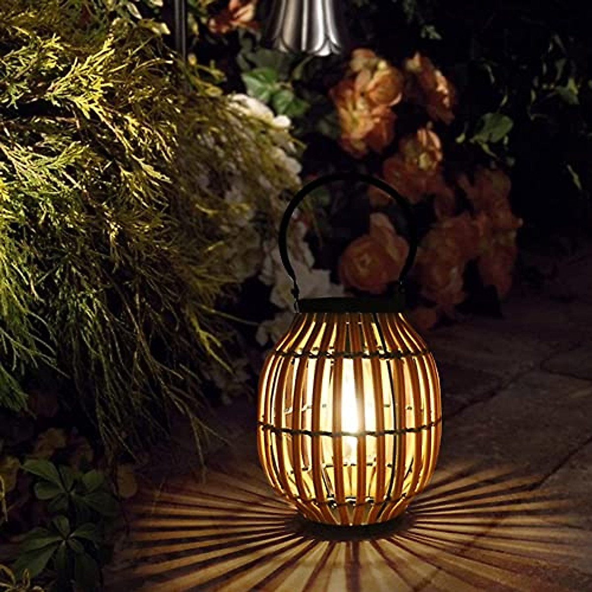 Outdoor Solar Lantern Lights Hanging Large Rattan Garden Lantern Waterproof- Rustic Table Lamp with Edison Bulb Women Gift Decoration for Garden Patio Boho Wedding