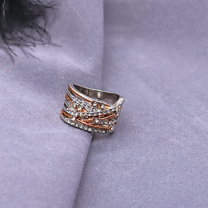 HSQYJ Retro Oval Yellow Amber Ring Elegant Vintage Crystal Wedding Cocktail Statement Rings Uniquely Stylish Fashion Creative Engagement Jewelry for Women